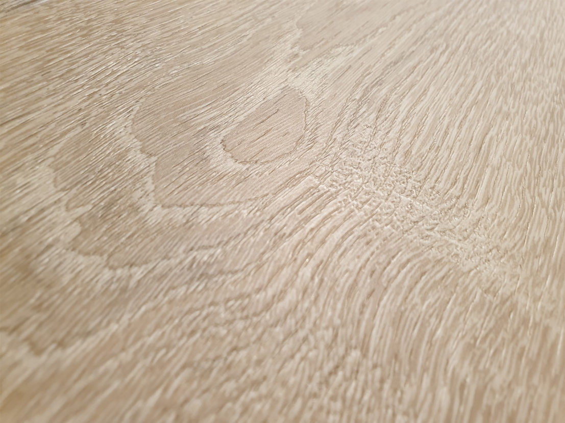 Embossing luxury vinyl flooring: realistic tactile structures - Vivafloors